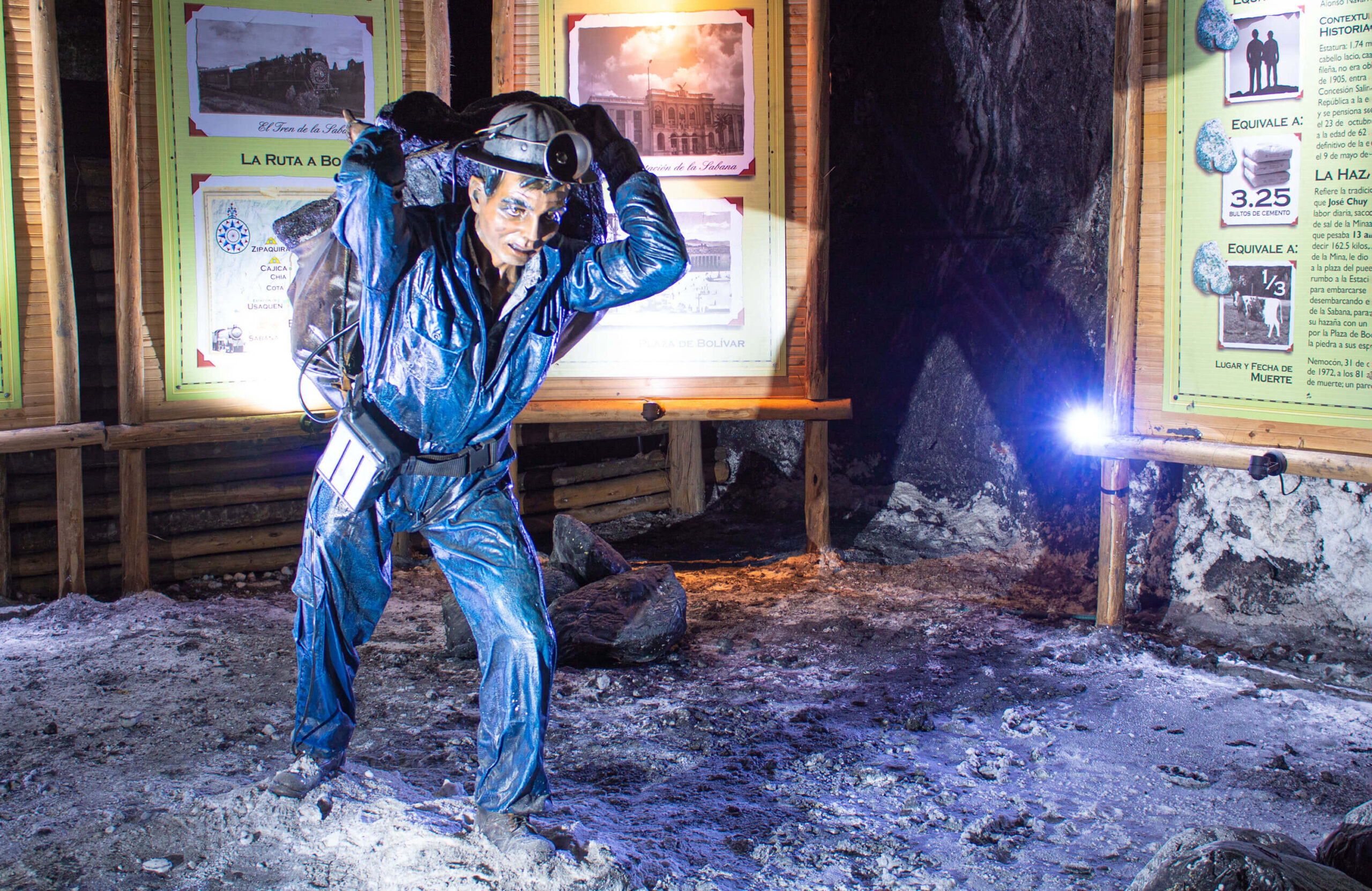 Chuy Goméz - Empresa Turística Mina de Sal de Nemocón